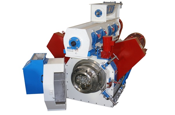 Magnum pellet mill for animal feed