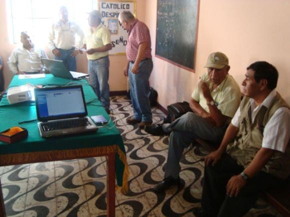 CHARLA EN CULTIVO DE MAIZ EN ICA-PERU | Engormix