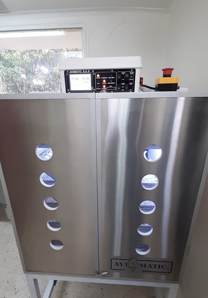 Nueva incubadora AVIMATIC modelo graphics 1008HG | Engormix